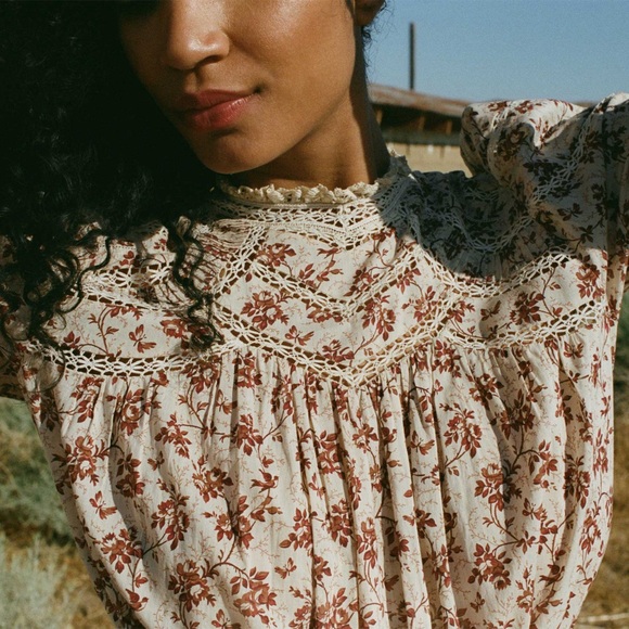 Doen | Dresses | Den Doen Gabrielle Dress In Burgundy Songbird Toile ...